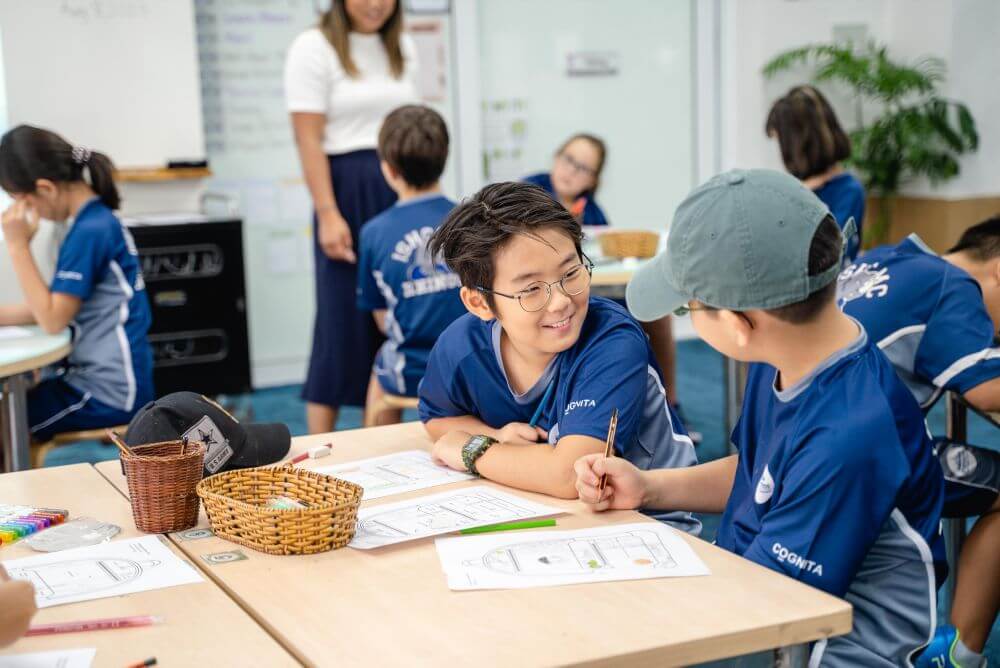 9 Ways to Teach Social Skills to Children Effectively in 2025