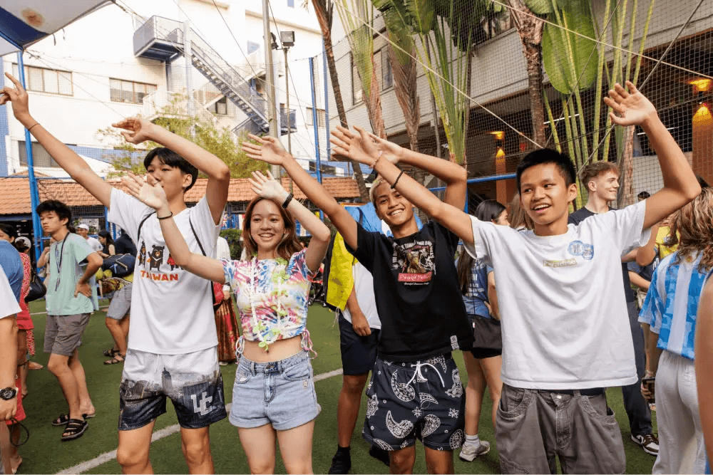 Top 5 Benefits of Joining a School Club